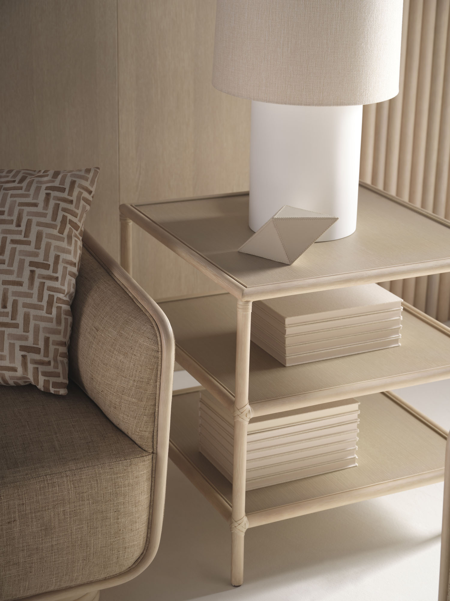 Dias Cylinder Lamp-by Barbara Barry-BABB105 | Baker-McGuire