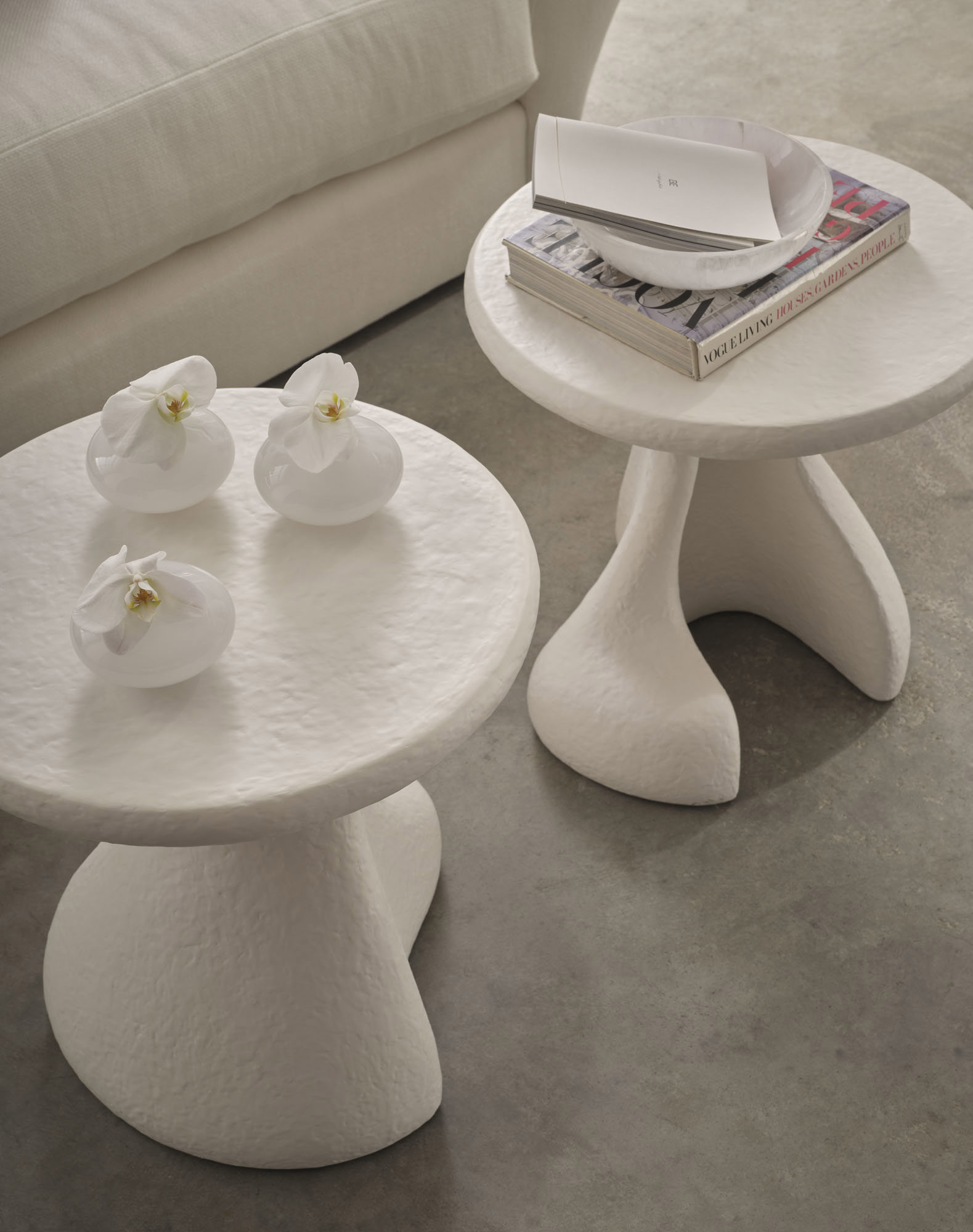 Danzer Side Table-by Orlando Diaz-Azcuy-BAA5261 | Baker-McGuire