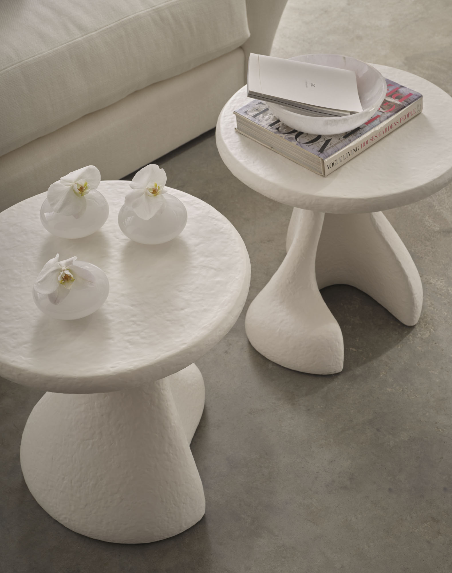 Danzer Side Table-by Orlando Diaz-Azcuy-BAA5261 | Baker-McGuire