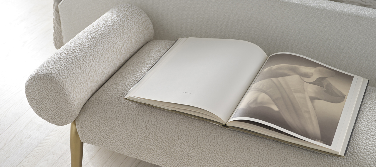Gala Bench-by Baker Luxe-BAA4410B | Baker-McGuire